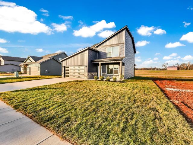 520 Ayden Ln