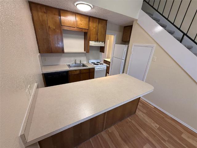 520 Bond Street # 1