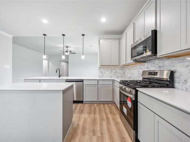 520 Barton Place Dr, Cleveland, TX 77327 | MLS #61007