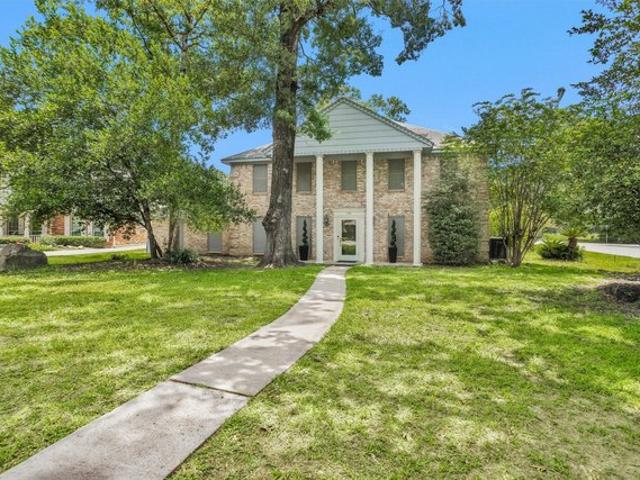 520 Beauregard Dr, Conroe, TX 77302