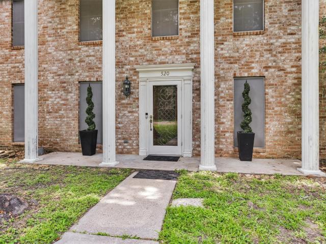 520 Beauregard Drive