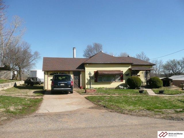 520 Garfield St, Odell, NE 68415