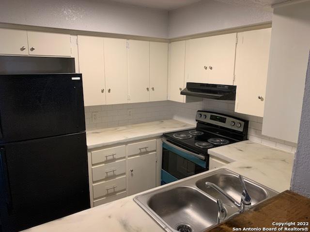 520 Gentleman Rd, Unit 4, Balcones Heights, TX 78201 | MLS #1926