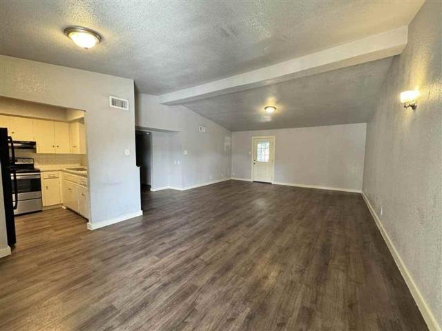 520 Gentleman Rd 2 Bedroom Apartment for Rent at 520 Gentleman Rd, Balcones Heights, TX 78201 Balcones Heights