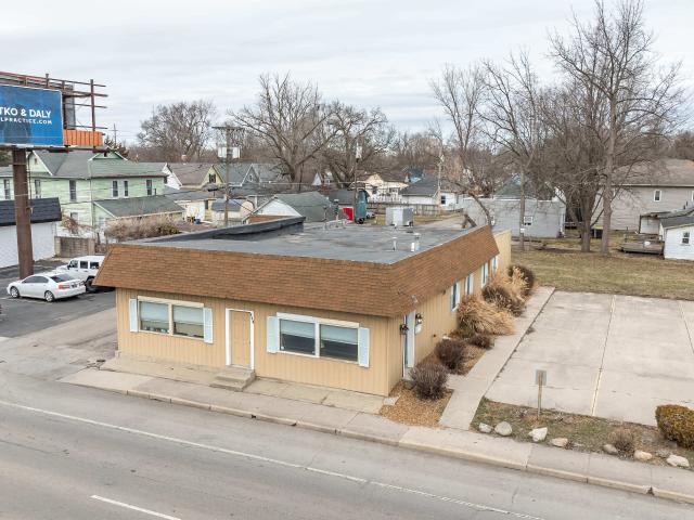 520 E 8th Street