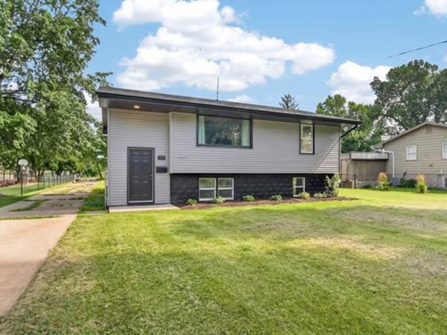 520 E Thornton Ave, Des Moines, IA 50315