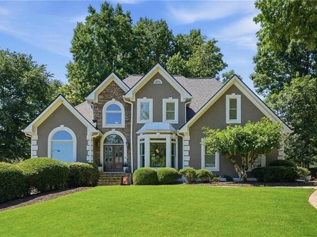 520 Estate Club Cir, Roswell, GA 30075