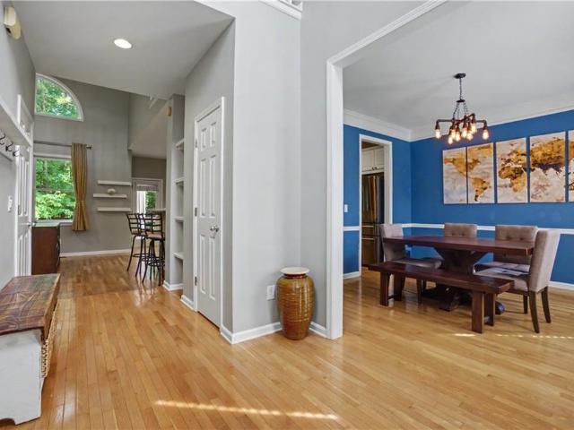 520 Flagstone Way