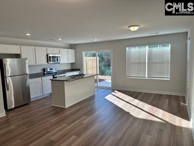 520 Kingfisher Court