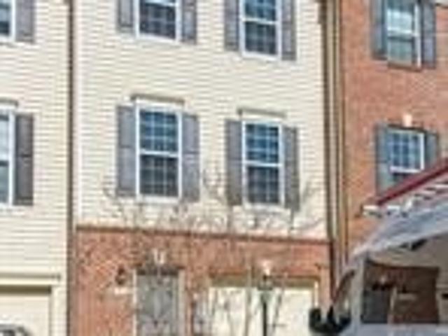 520 Kinglets Roost Ln, Glen Burnie, MD 21060