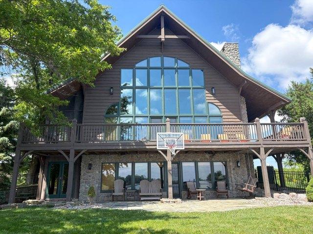 520 Kramer Rd, Avon, IL 61415