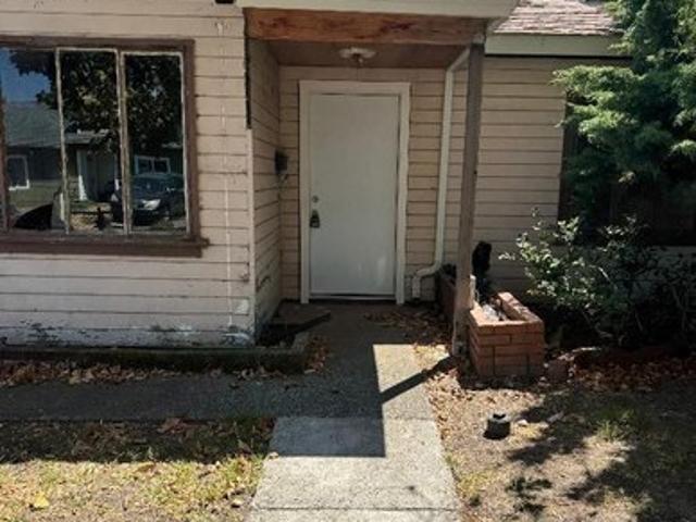 520 Harrison Dr, Richmond, CA 94806