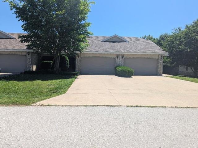 520 Highlandville Rd, Highlandville, MO 65669