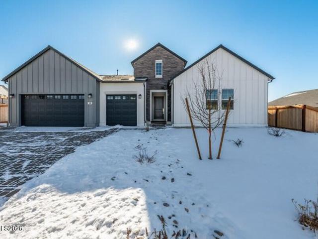 520 Hutchinson Dr, Sparks, NV 89441