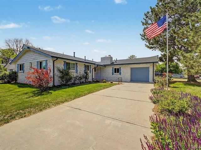 520 Iola St, Aurora, CO 80010