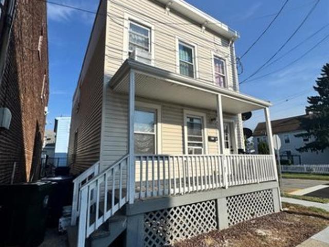 520 Johnstone St, Perth Amboy, NJ 08861