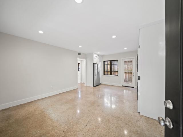 520 Lovett Boulevard 1C