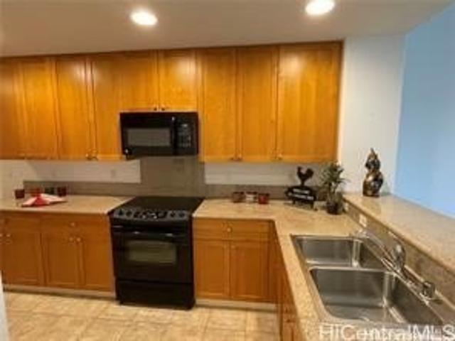 520 Lunalilo Home Rd Unit 8225, Honolulu, HI 96825