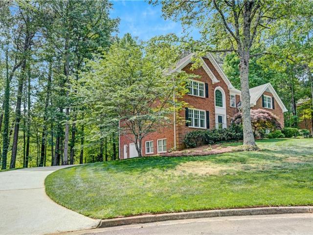 520 Mountainbrooke Cir SW, Stone Mountain, GA 30087 | MLS #7753 | Compass