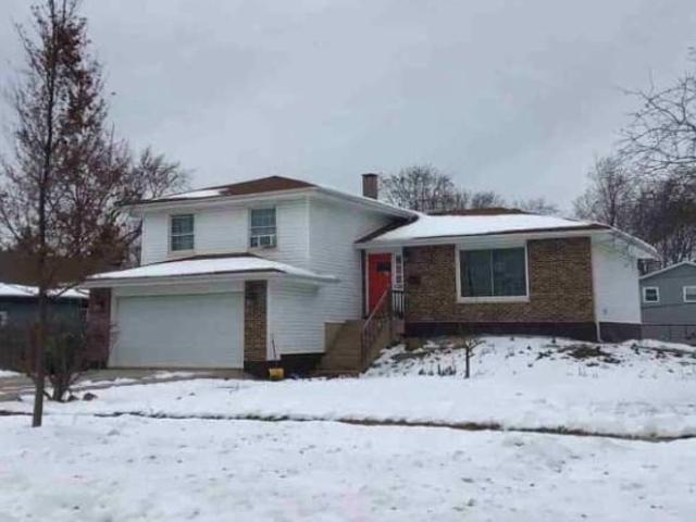520 Morgan Ln, Hoffman Estates, IL 60169 | MLS #12621 | Compass