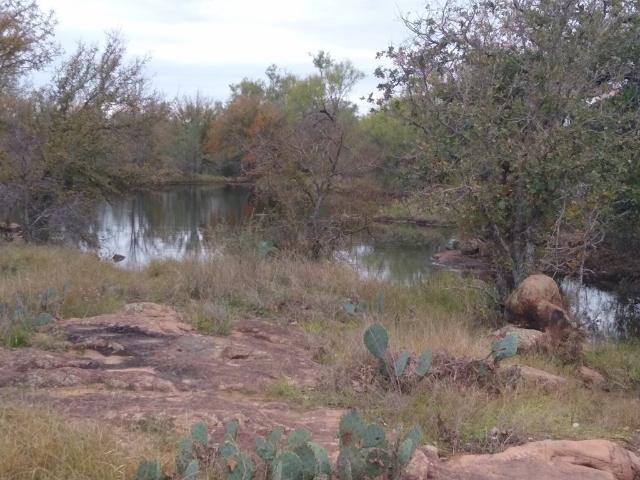 520 N County Rd, Llano, TX 78643 | MLS #90468