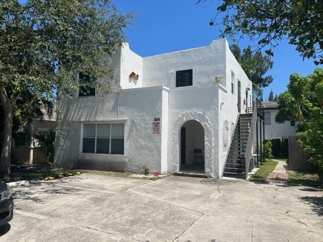 520 N E St, Lake Worth Beach, FL 33460