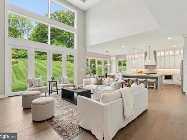 520 Newcomen Rd
