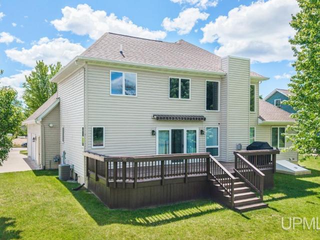 520 S 32nd Street