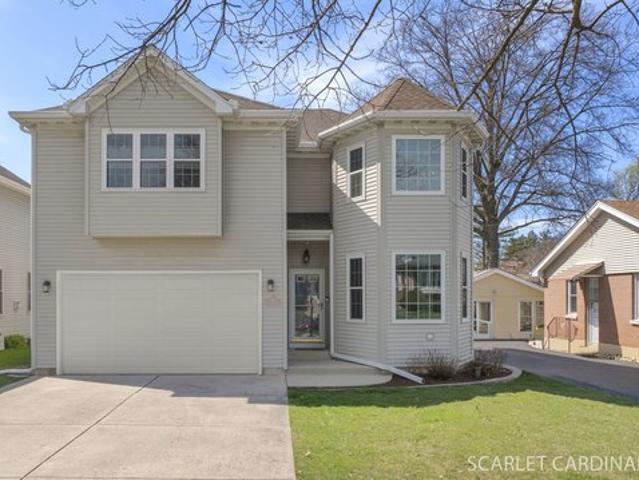 520 S Wisconsin Ave, Villa Park, IL 60181