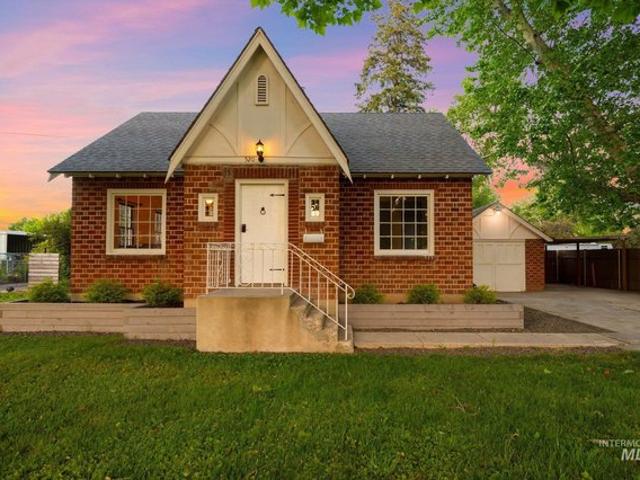 520 S Powerline Rd, Nampa, ID 83686