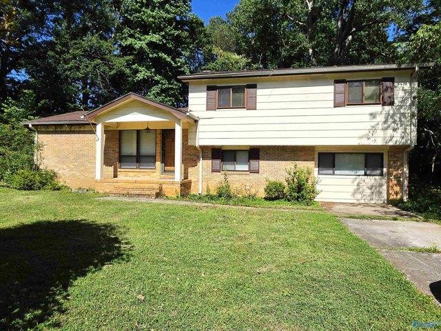 520 Seaborn Dr NW, Huntsville, AL 35806