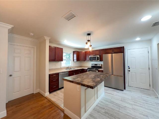 520 Sumner Ave, Orange City, FL 32763 | MLS #O6386 | Compass