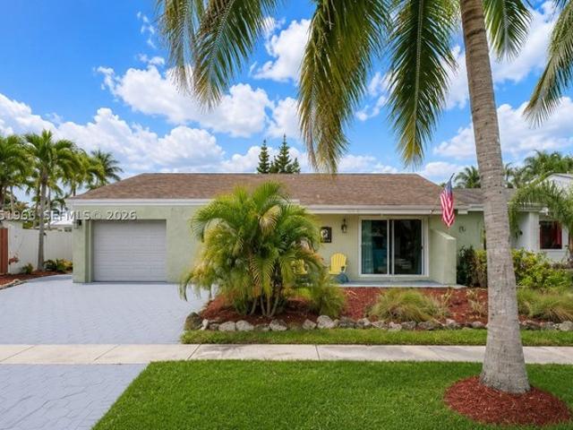 520 SW 167th Ter, Weston, FL 33326