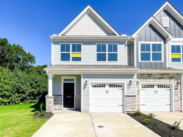 520 Pennystone Ln, Simpsonville, SC 29681