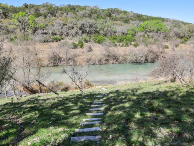 520 River Rapids Rd