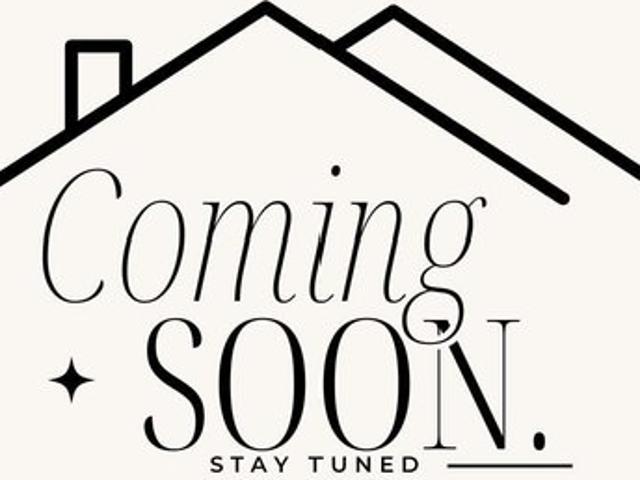 520 W Hickory Grove Ct, Dunlap, IL 61525