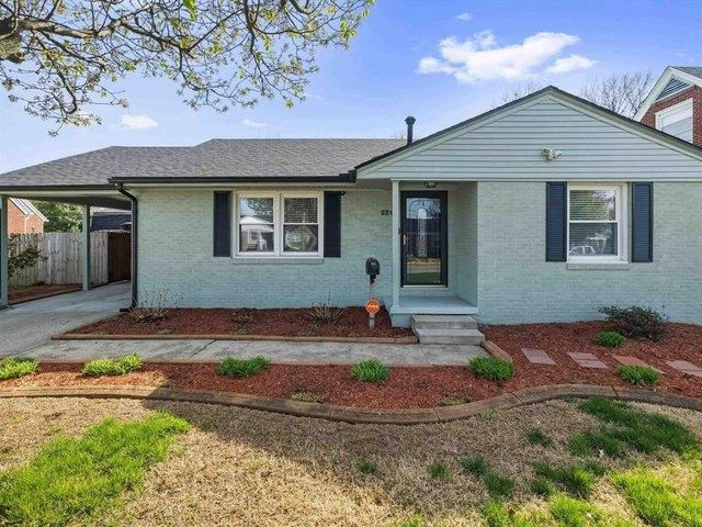 520 Warwick Dr W, Owensboro, KY 42303