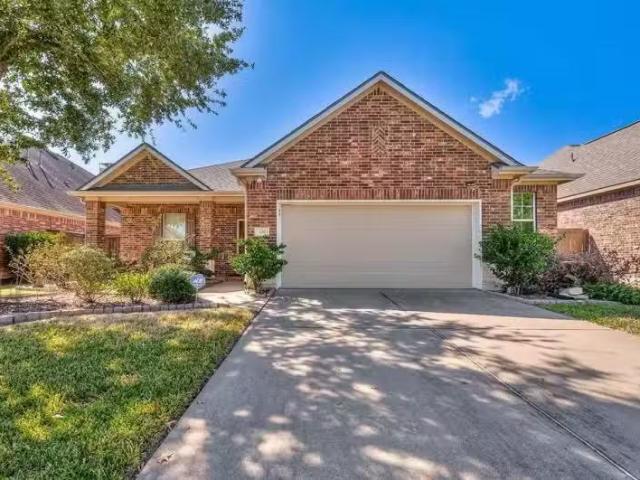 520 West Fork, Webster, TX 77598 MLS 39897359