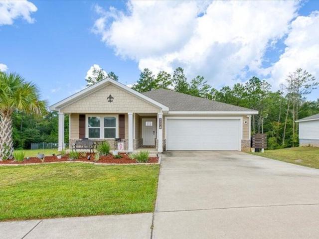 520 Whispering Creek Ave, Freeport, FL 32439