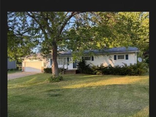 520 Williams St, Conneaut, OH 44030