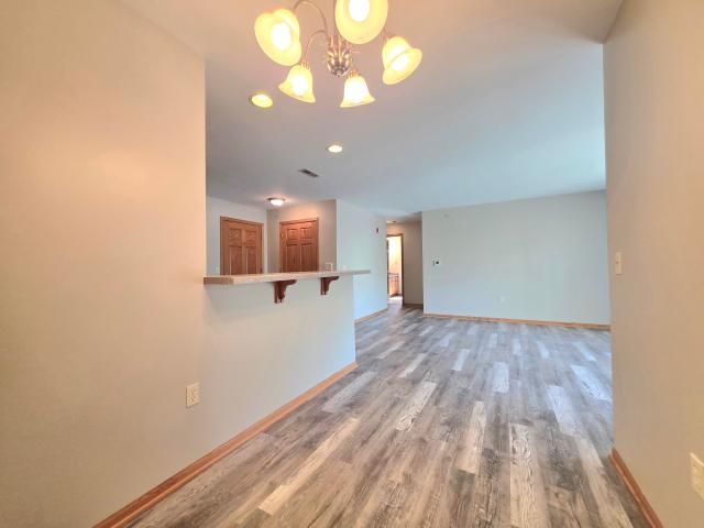 520 Windstone Dr