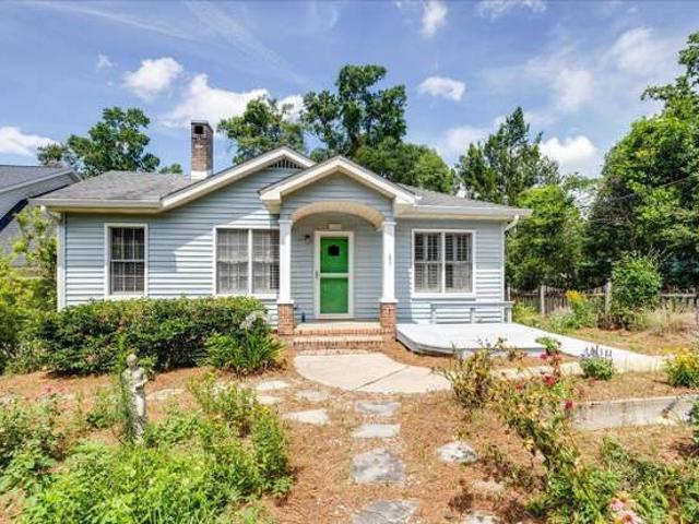 520 Talaflo St, 2 beds, 2 full baths