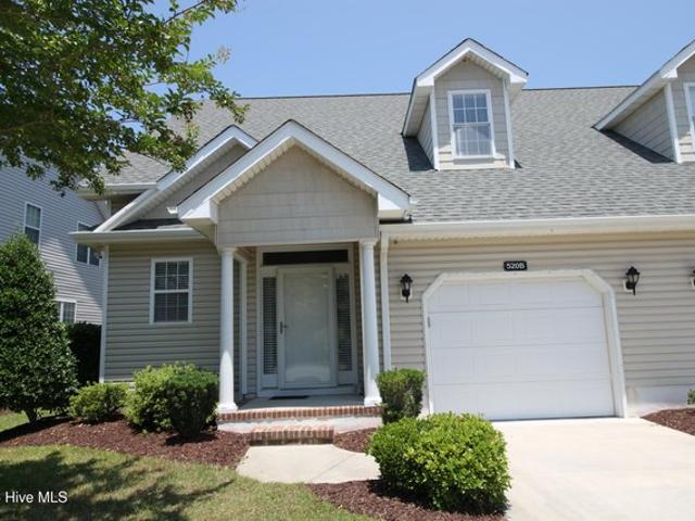 520 Village Green Dr Unit B, Morehead City, NC 28557