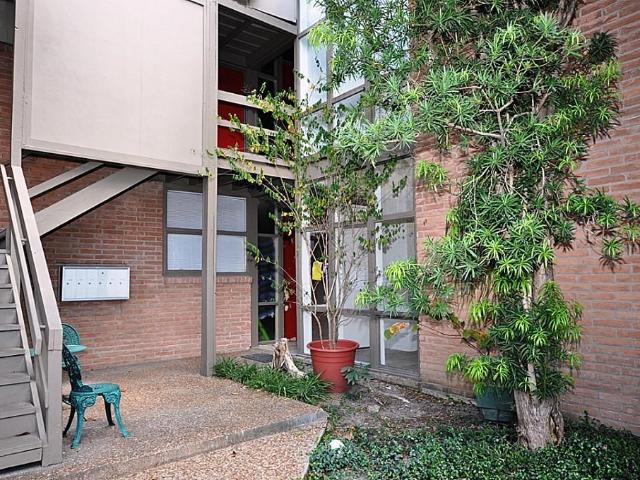 5214 Memorial Drive