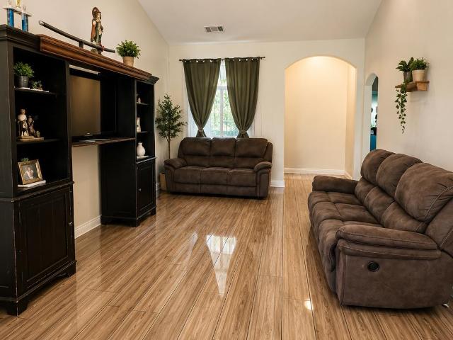 5214 Baja Drive