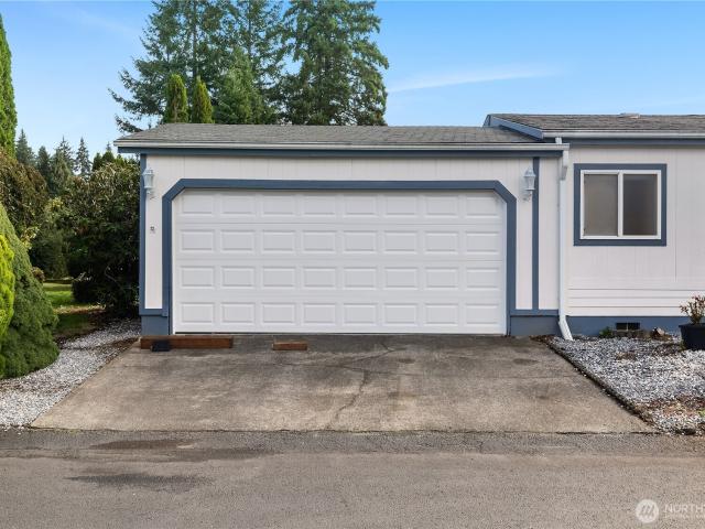 5214 Bald Eagle Lane SW