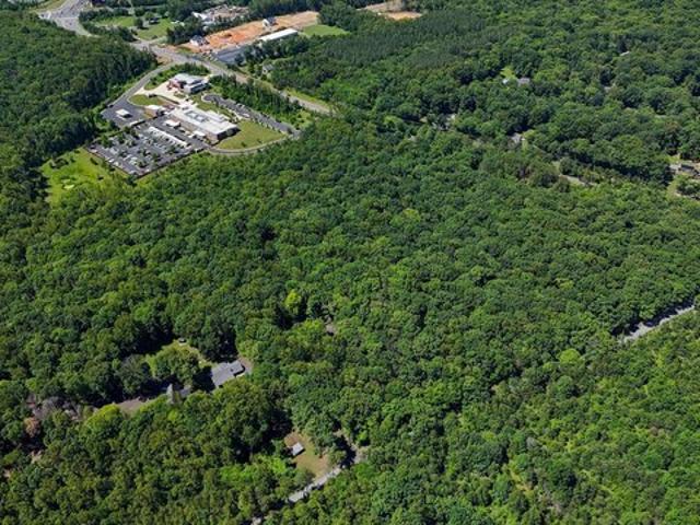 5214 Davis Ford Rd, Woodbridge, VA 22192