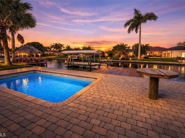 5214 Stratford Ct, Cape Coral, FL 33904