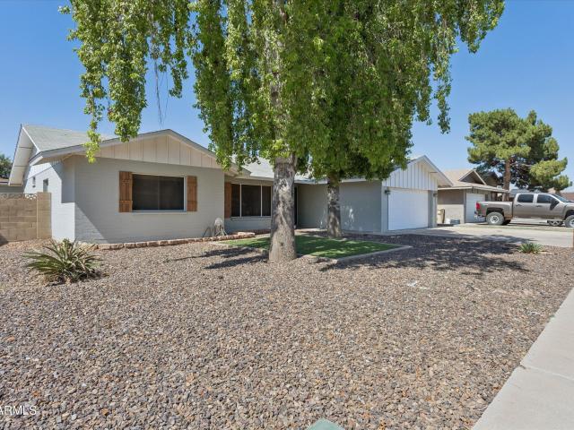 5214 w redfield road