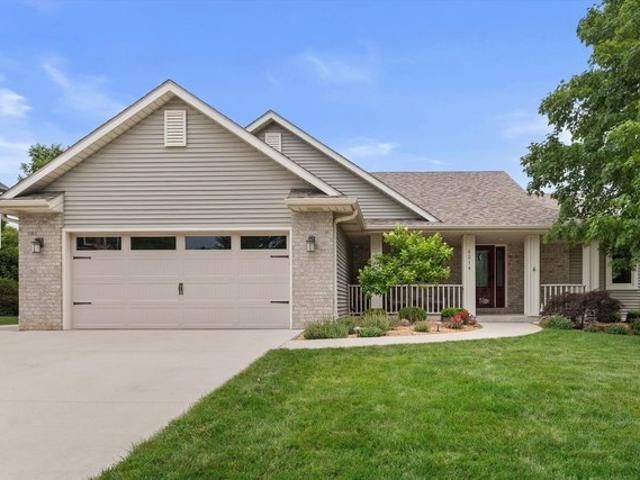 5214 28th St, Kenosha, WI 53144